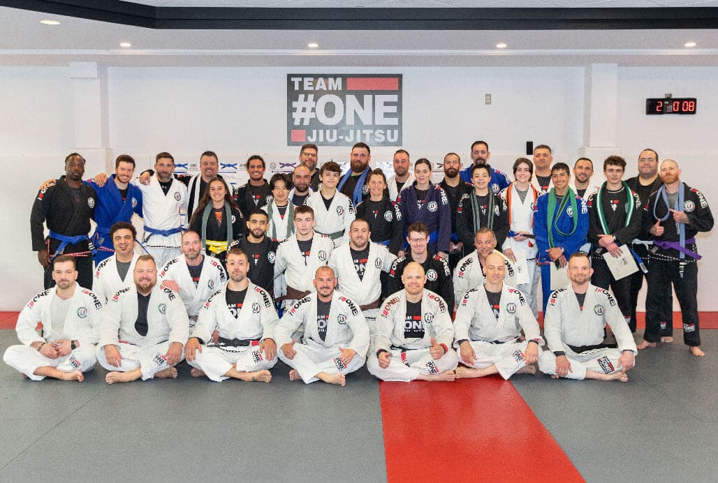 Pratiquez le Jiu-Jitsu Brésilien avec Confiance - Team #ONE